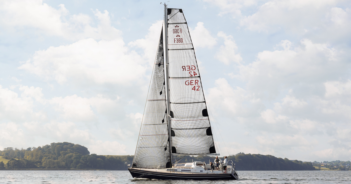 Faurby 360 with a cool square head main sail from us